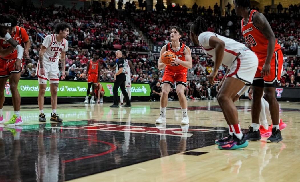 Bearkats struggle in Lubbock - Sam Houston