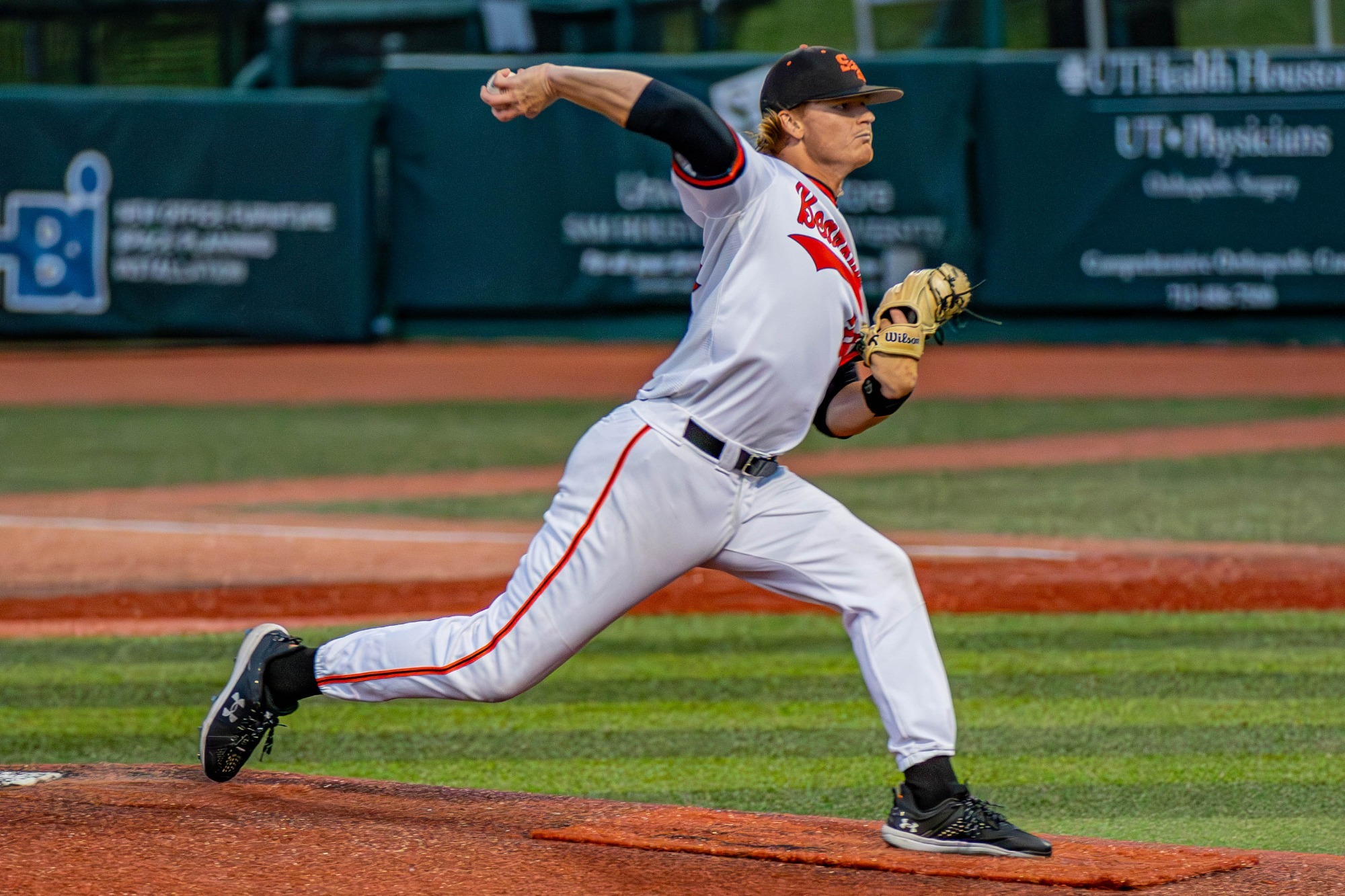 WKU holds off Bearkat comeback - Sam Houston