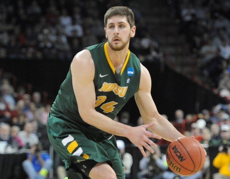 Chris Kading - 2015-16 - Men's Basketball - NDSU