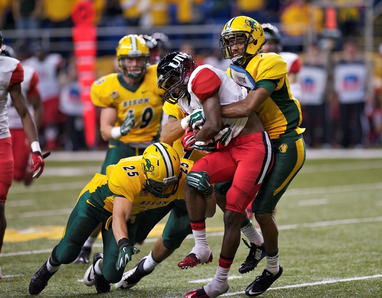 Zach Colvin - 2014 - Football - NDSU