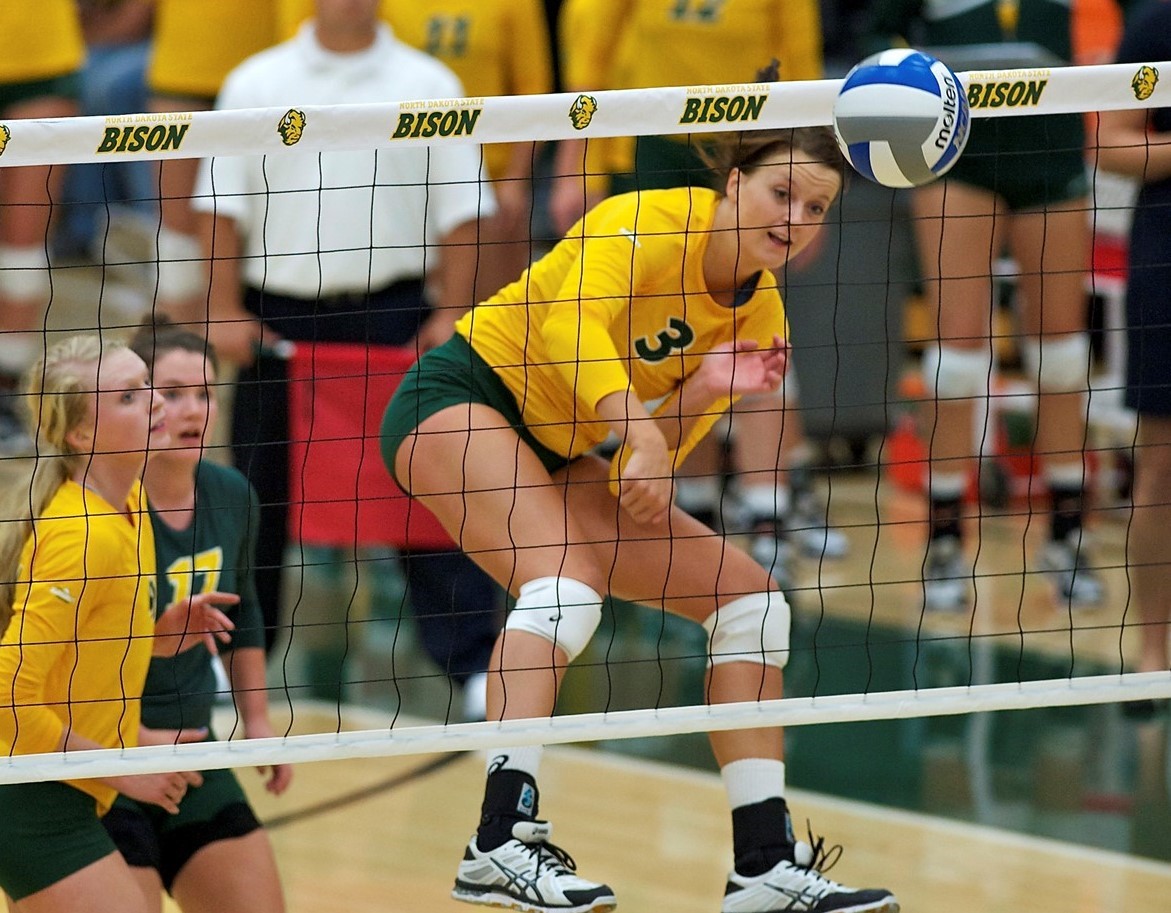 Emily Minnick - 2016 - Women's Volleyball - NDSU