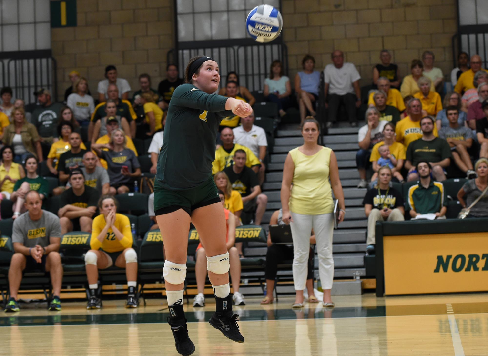 Emily Milligan - 2016 - Women's Volleyball - NDSU