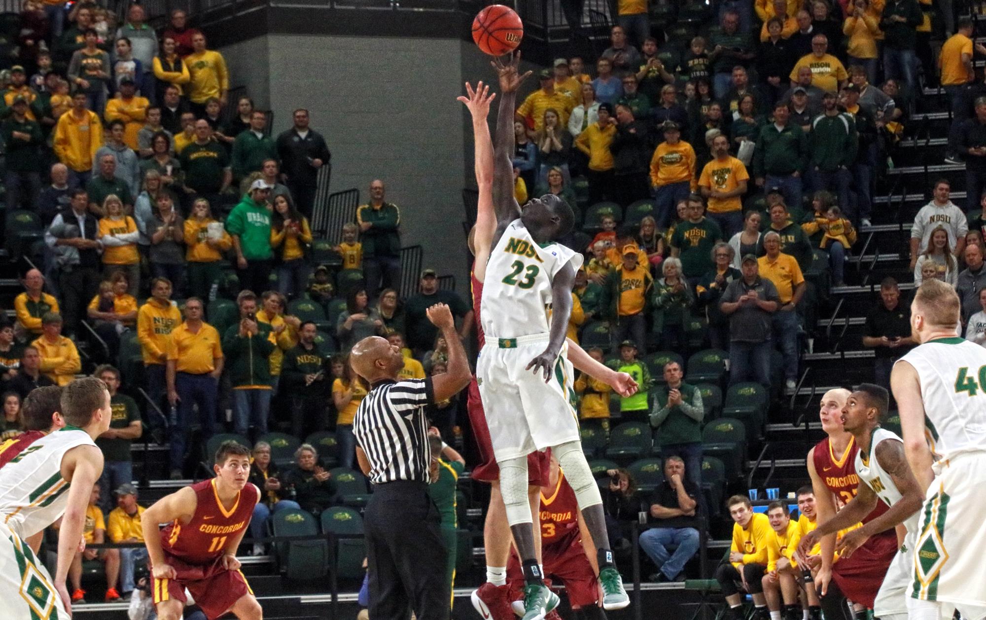 Deng Geu - 2018-19 - Men's Basketball - NDSU