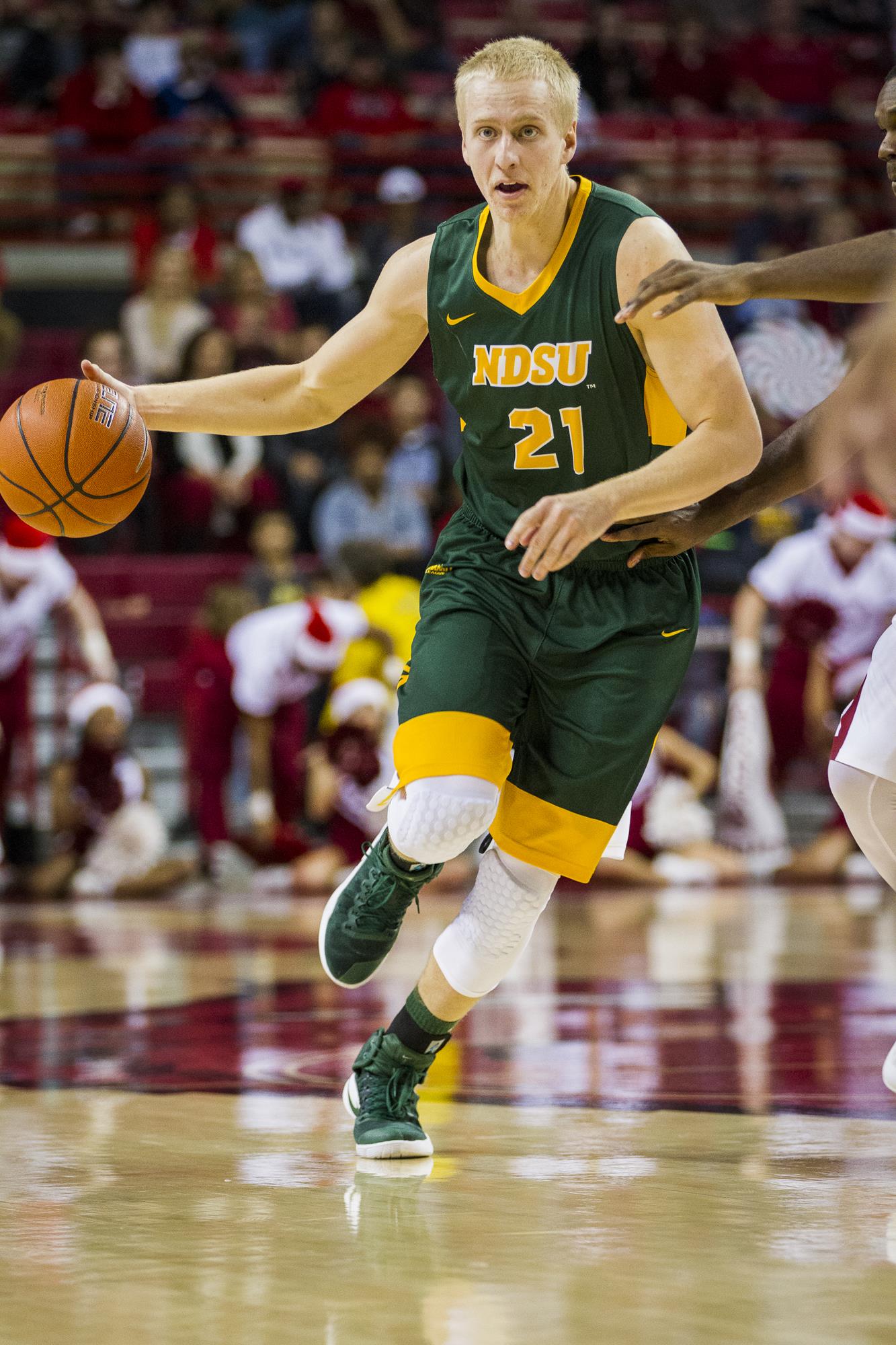 A.J. Jacobson - 2017-18 - Men's Basketball - NDSU
