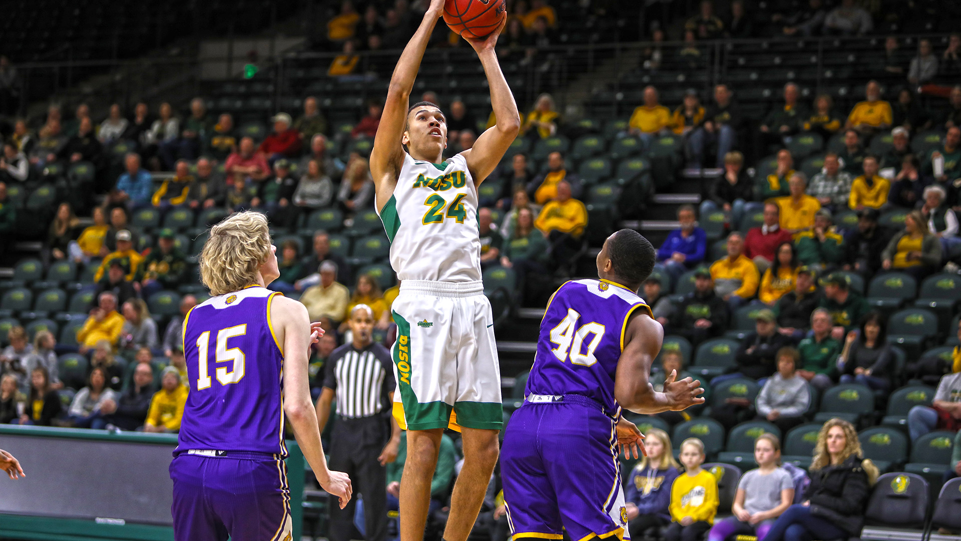 Tyson Ward - 2019-20 - Men's Basketball - NDSU