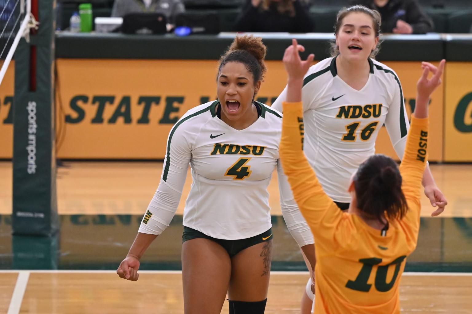 Michelle Artis - 2022 - Women's Volleyball - NDSU