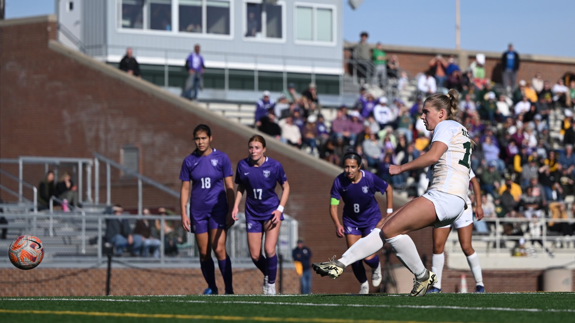 Russmann, Mulberry and Regan Headline Summit League Awards - NDSU