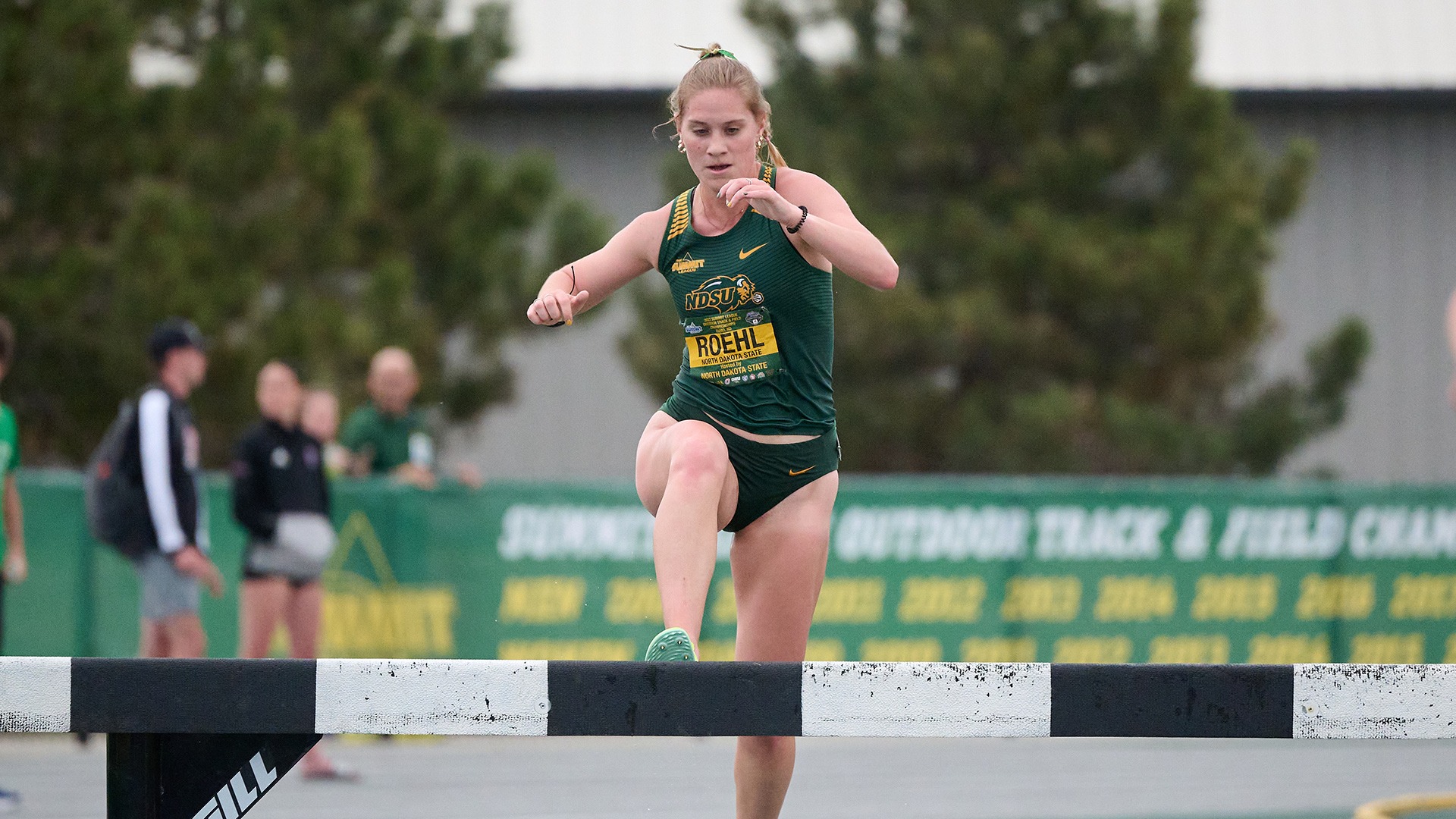 Alexis Roehl - 2024 - Women's Track and Field - NDSU