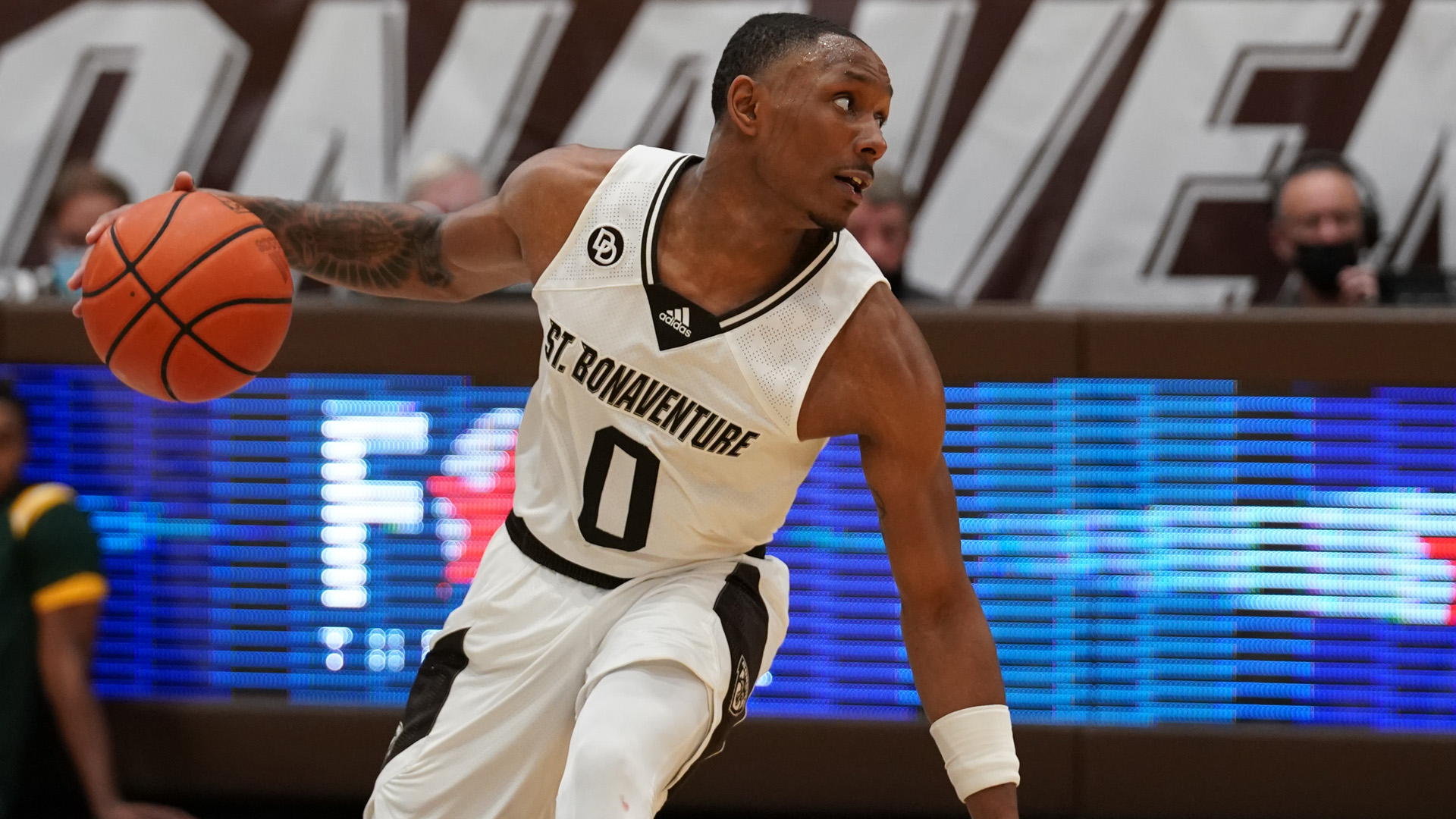 Lofton Sets Bona Single-Game Assists Record; SBU Wins Fourth Straight ...