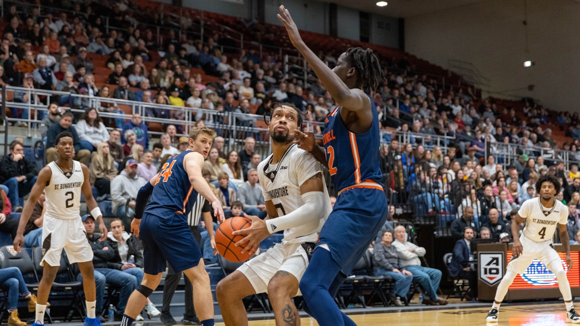 Bonnies Score Thanksgiving Eve Win Over Bucknell - St. Bonaventure