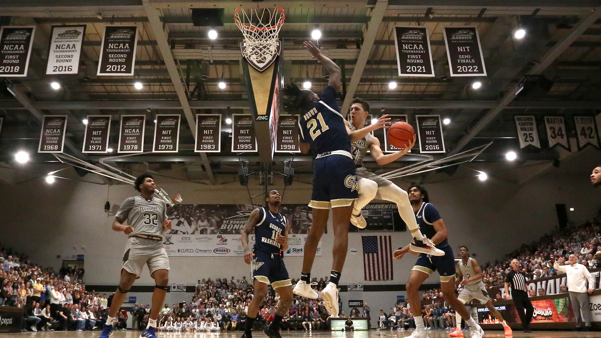 Overtime Rally Ends in Heartbreak for Men's Basketball, 83-81 - St ...