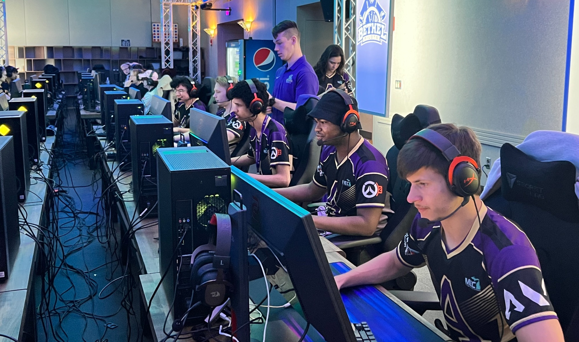 Overwatch Team travels to Bendix Arena - Albion College