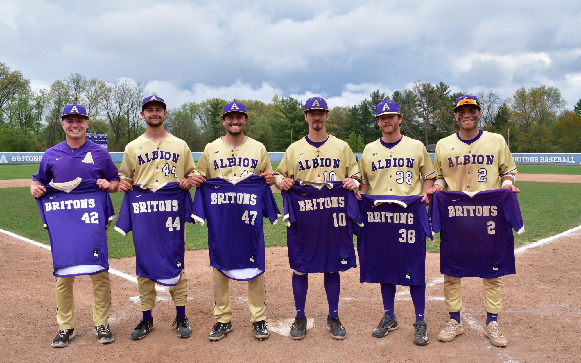 Baseball wraps up season on Senior Day - Albion College