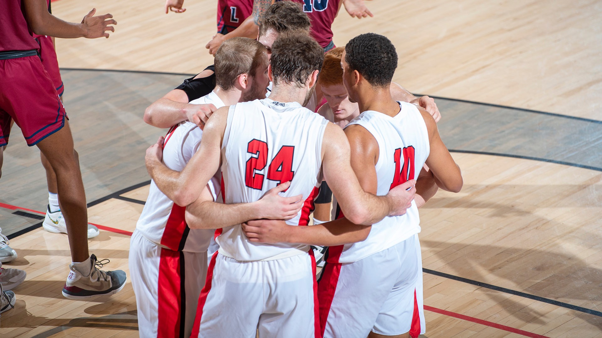 Lee Shoots Way Past Bucs - Christian Brothers University Athletics