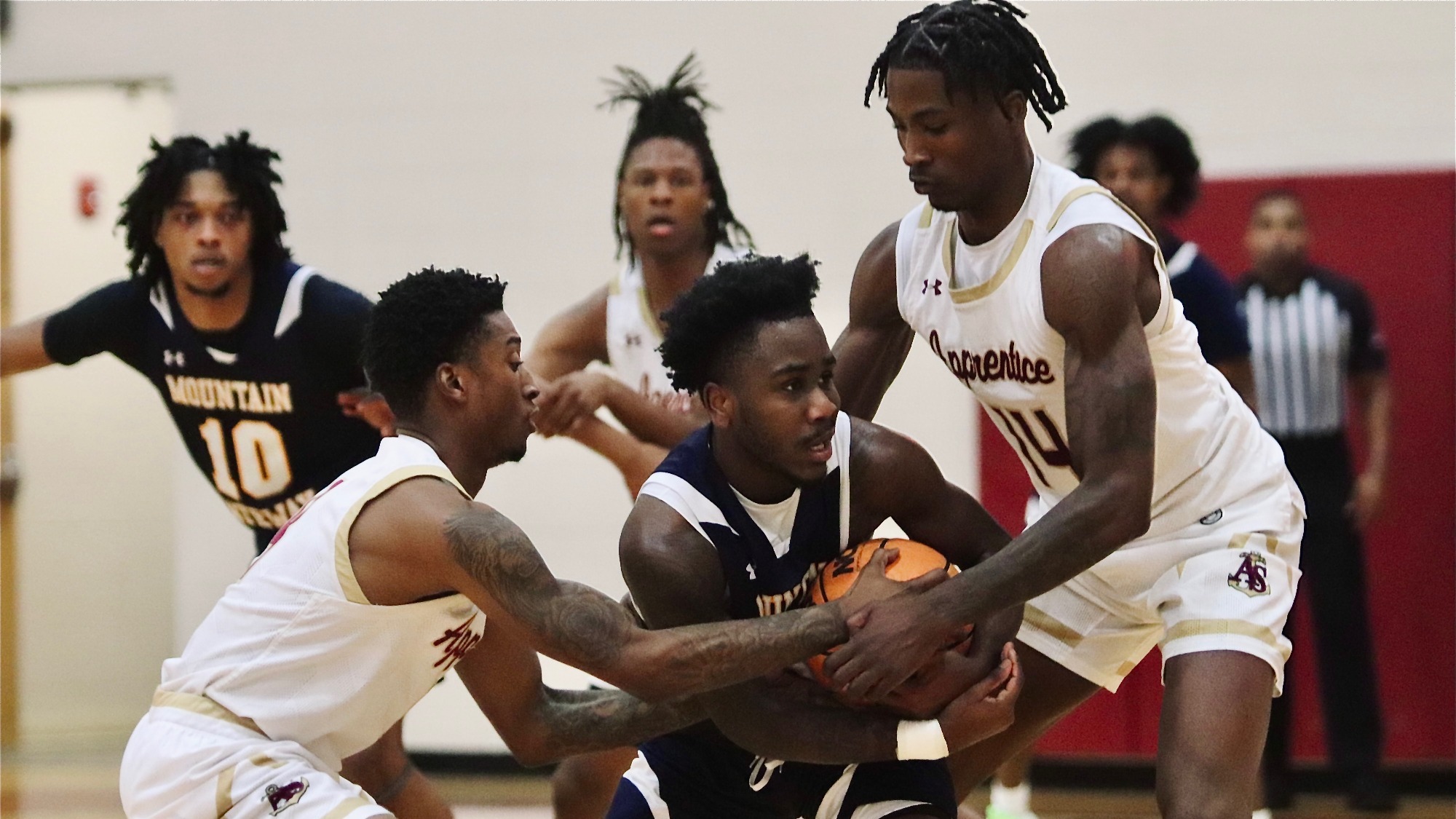 Men's Basketball Opens Home Slate With 100-77 Win Over MGCC - The Apprentice School