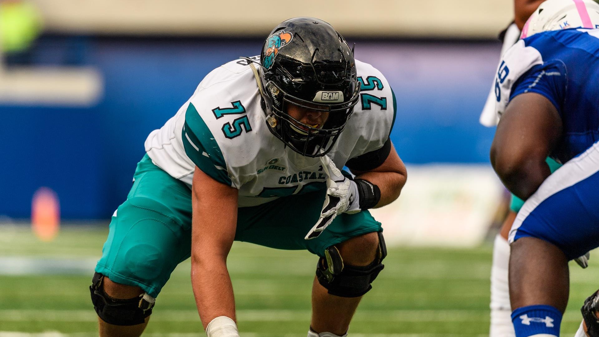 Ethan Howard - Football - Coastal Carolina University Athletics