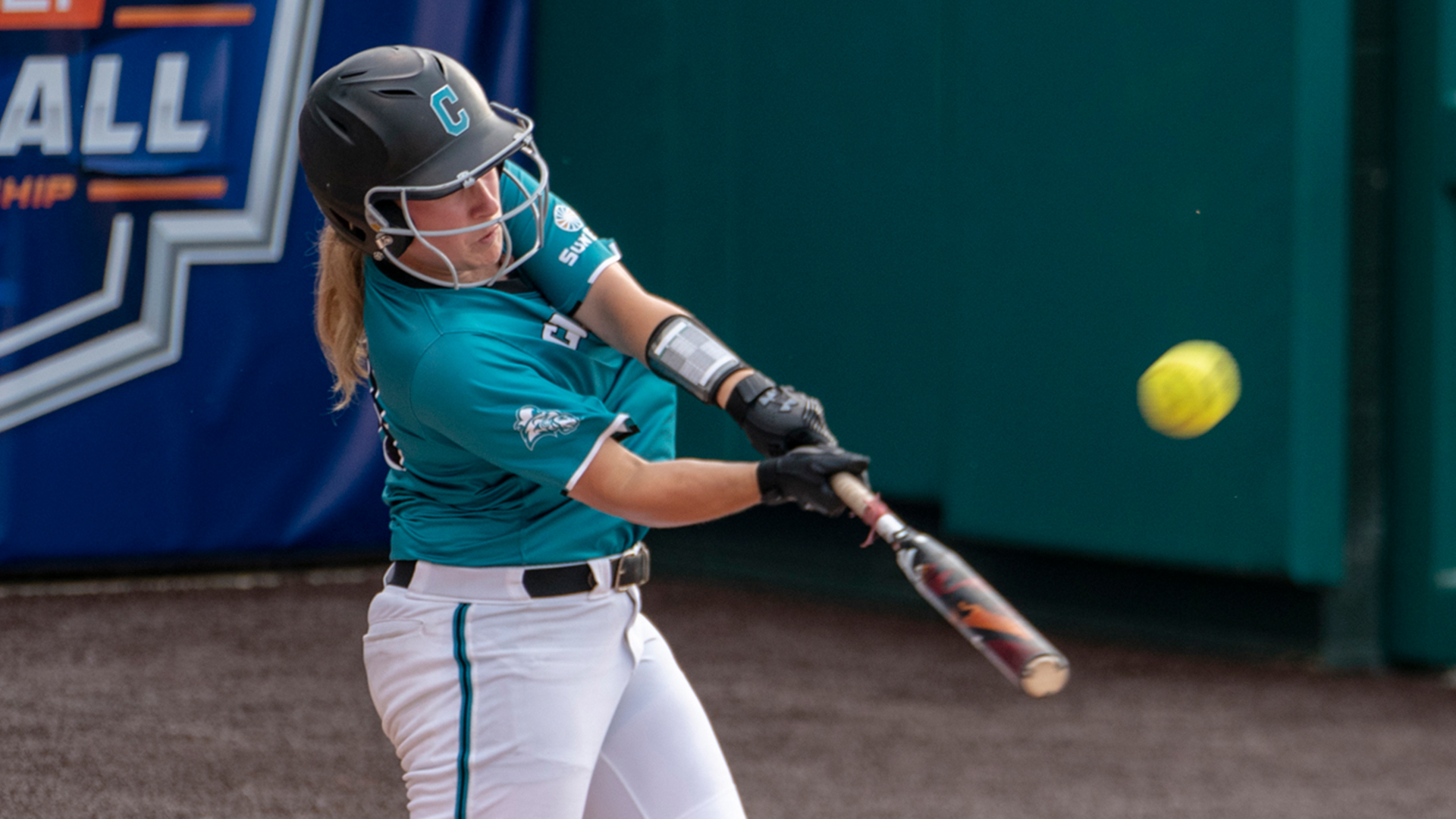 Mackenzie Beyer - Softball - Coastal Carolina University Athletics