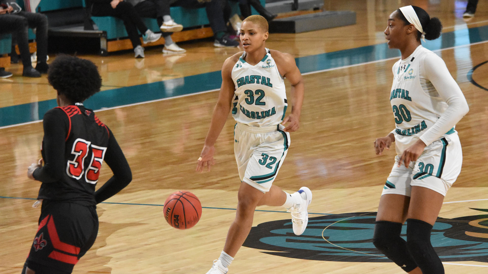 DJ Williams - Women's Basketball - Coastal Carolina University Athletics