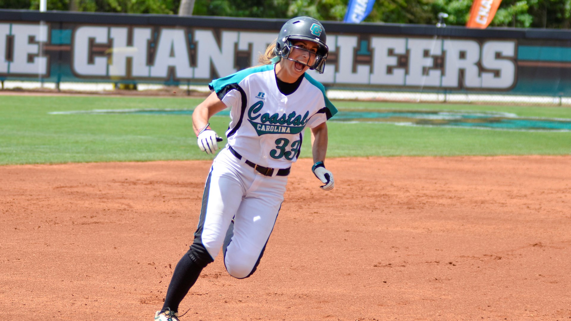Bri Chiusano - Softball - Coastal Carolina University Athletics