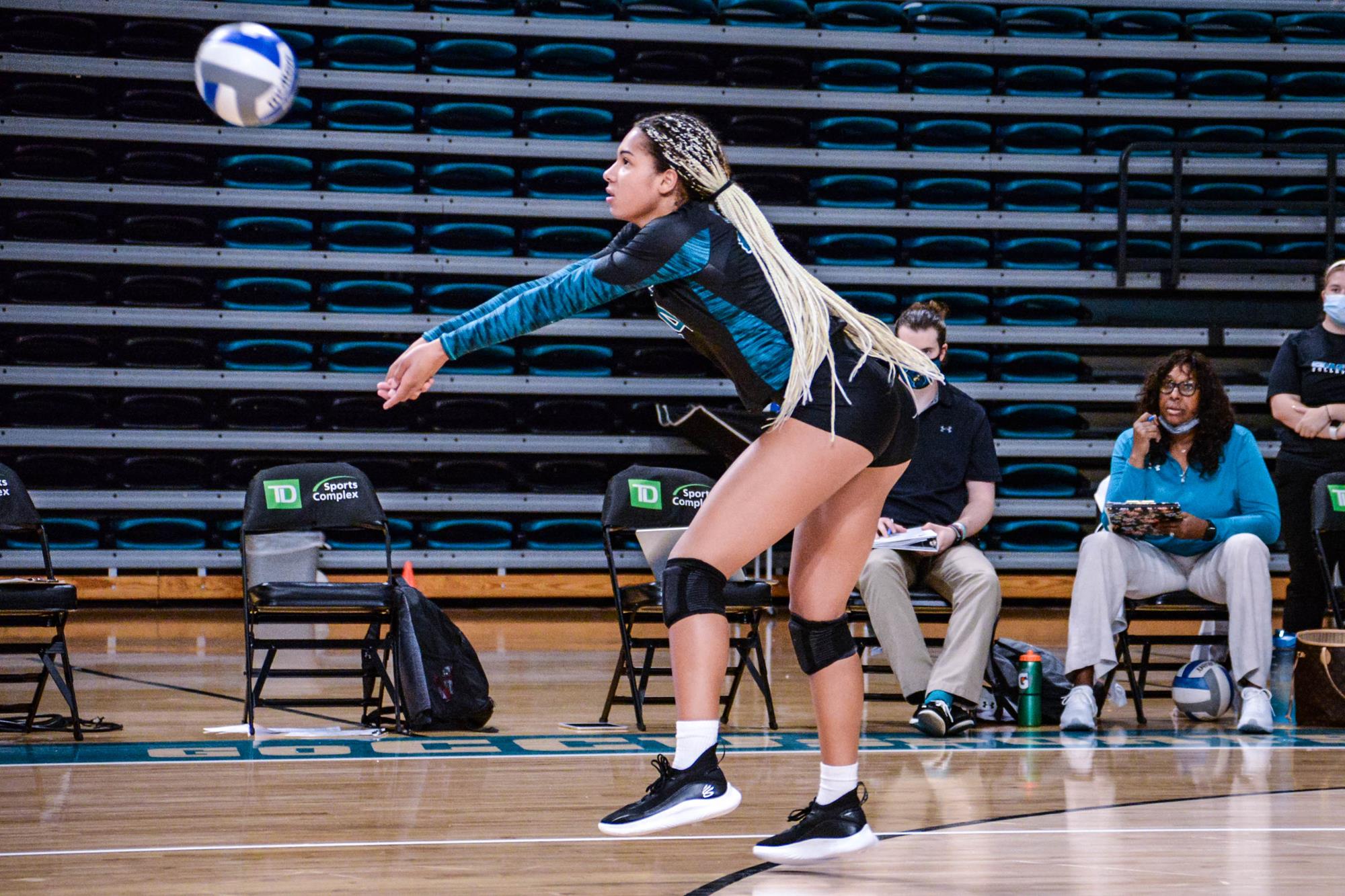 Jasmine Rivest - Women's Volleyball - Coastal Carolina University Athletics