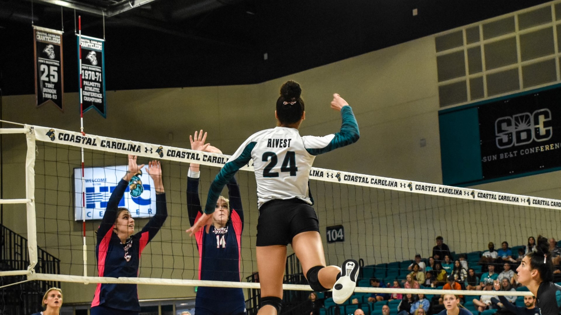 Jasmine Rivest - Women's Volleyball - Coastal Carolina University Athletics