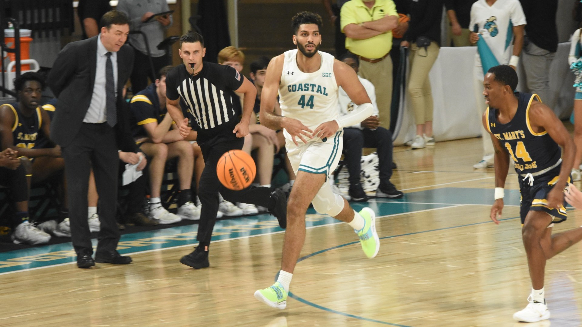 Essam Mostafa - Men's Basketball - Coastal Carolina University Athletics