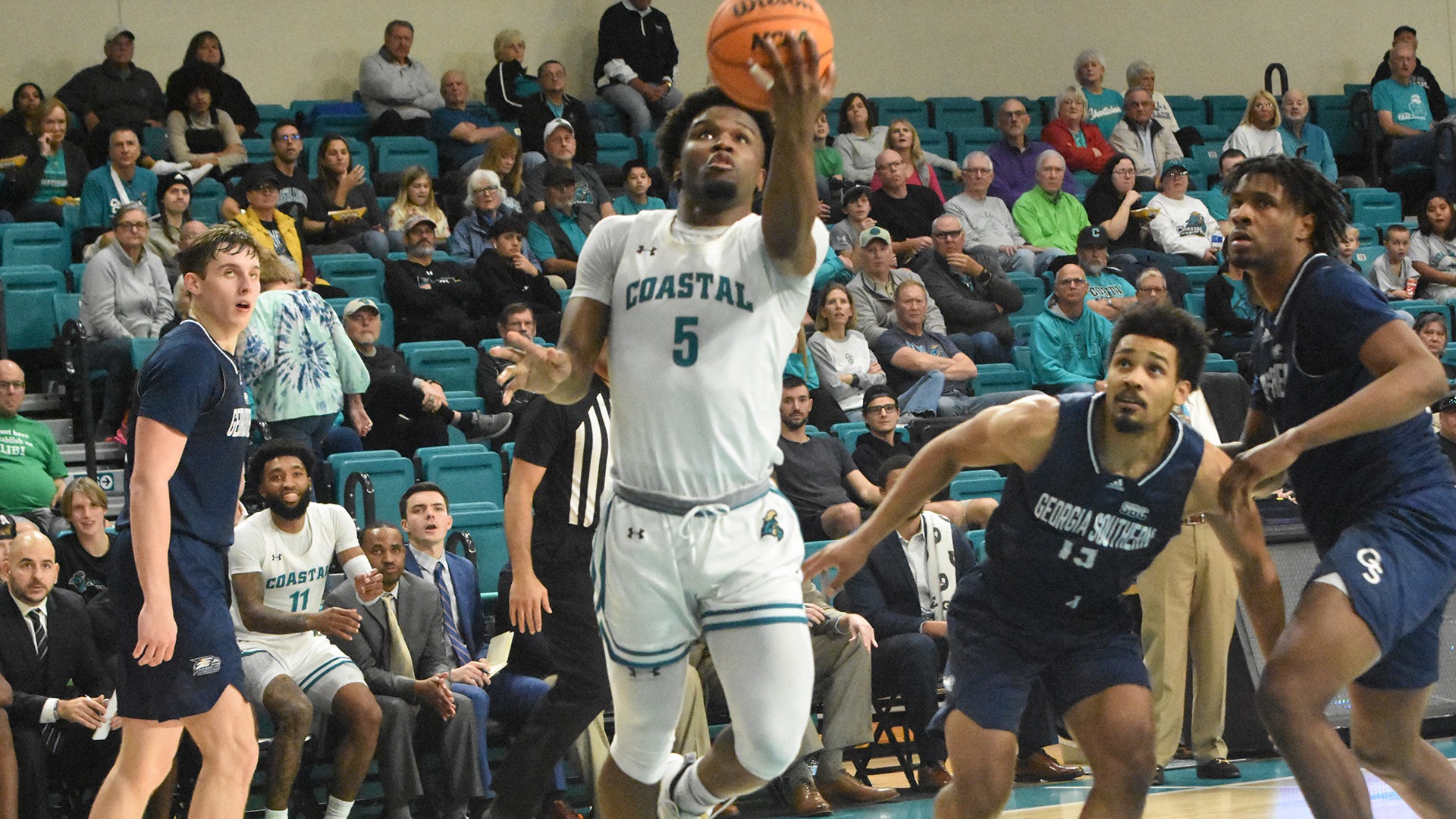 Antonio Daye - Men's Basketball - Coastal Carolina University Athletics