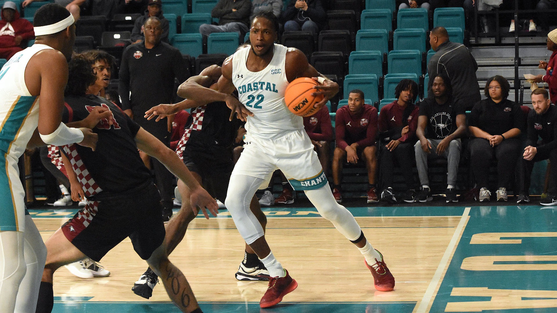 John Ojiako - Men's Basketball - Coastal Carolina University Athletics