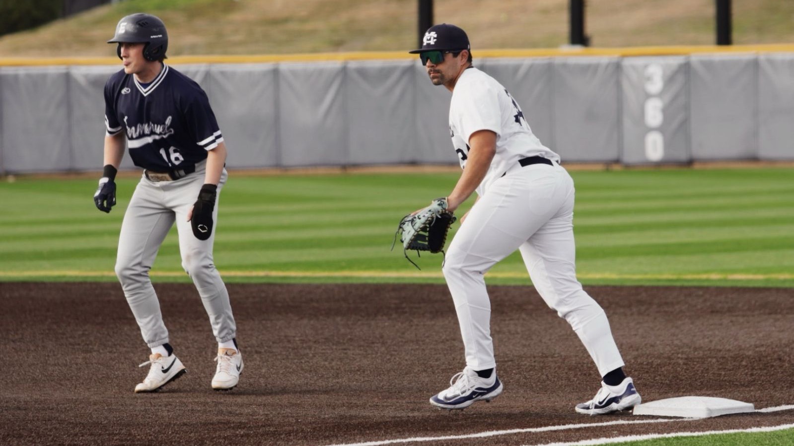 Baseball Falls to Emmanuel; Opening-Season Series Evened - Mississippi ...