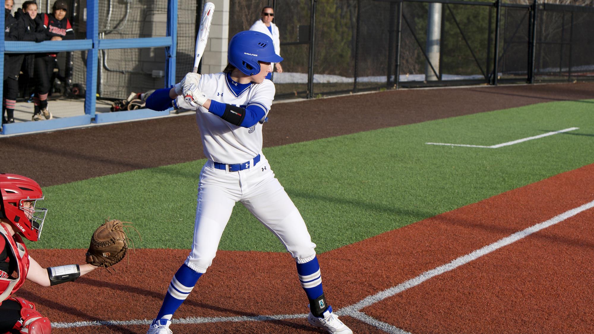 Softball Splits Games in Florida - Colby College