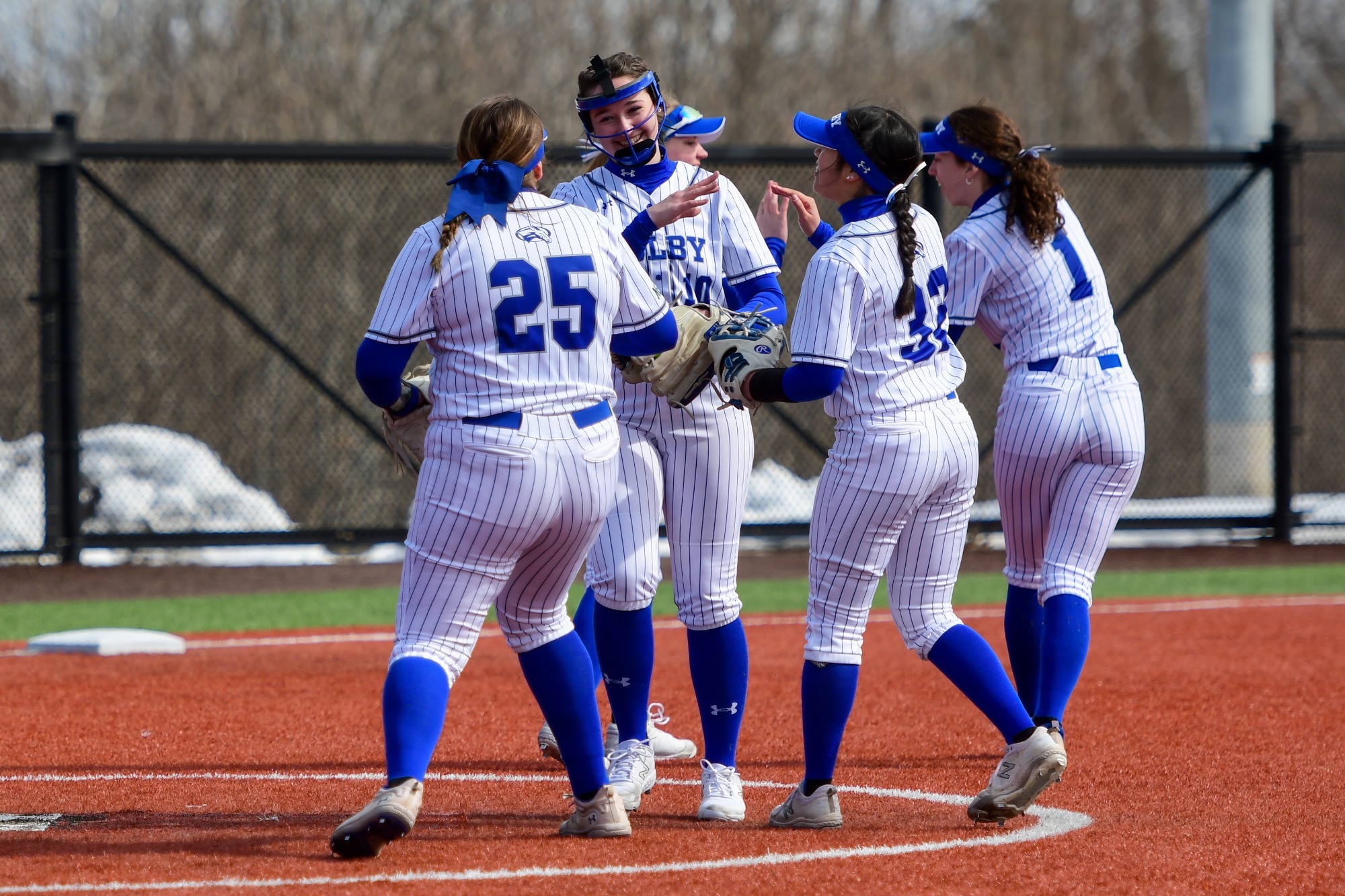 Mules Split Season Opener - Colby College