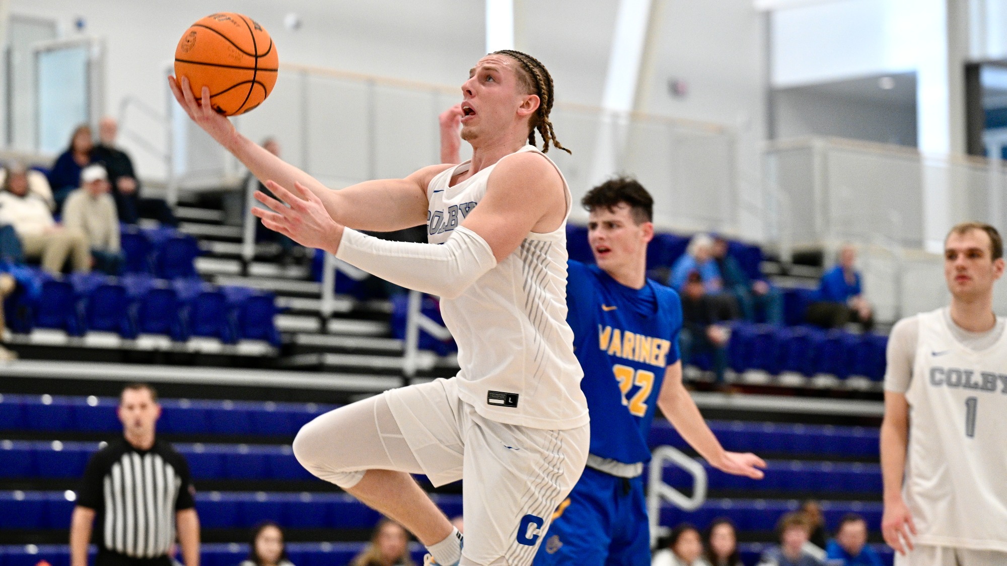 Men's Basketball Opens New Year Topping MMA 88-74 - Colby College