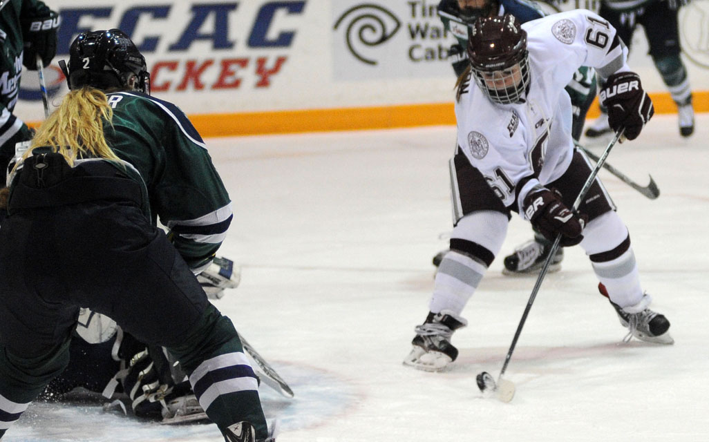 Bailey Larson - Women's Ice Hockey - Colgate University Athletics