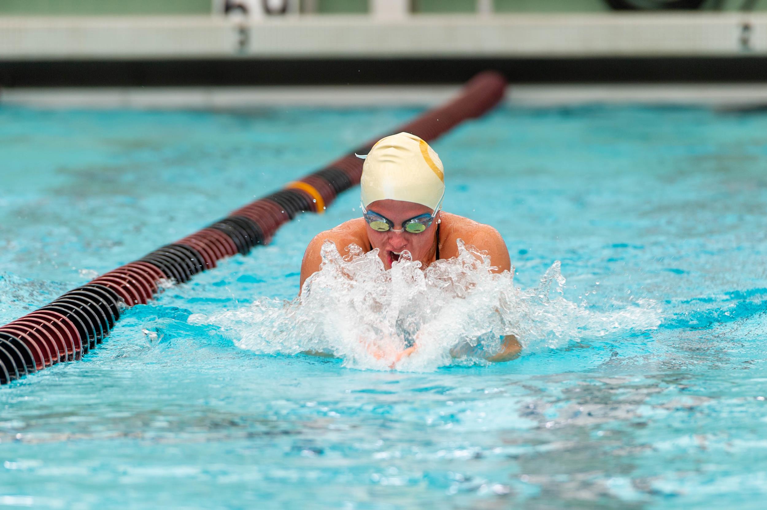 Lauren deTorres - Women's Swimming & Diving - Colgate University Athletics
