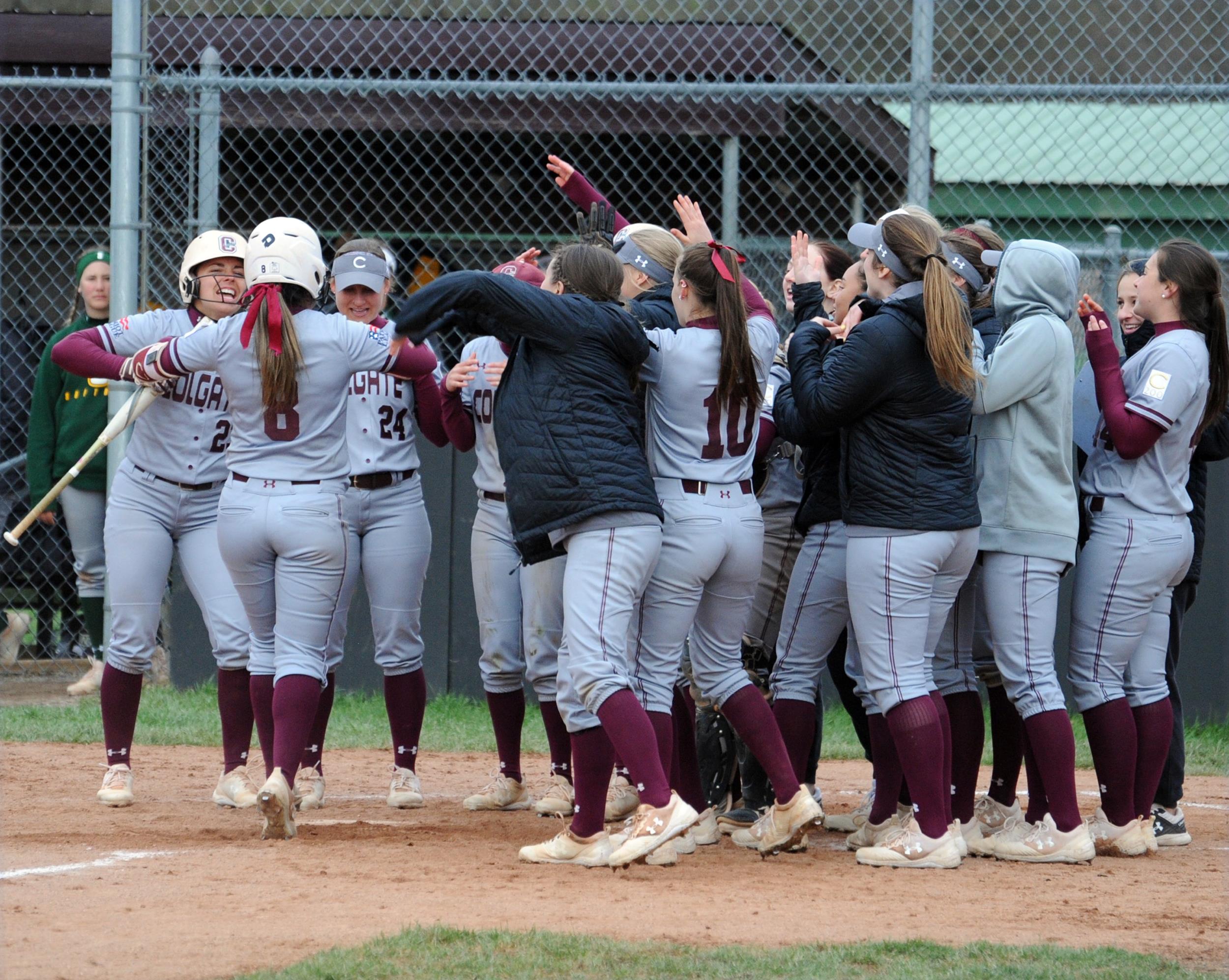 Mia Guevarra - Softball - Colgate University Athletics