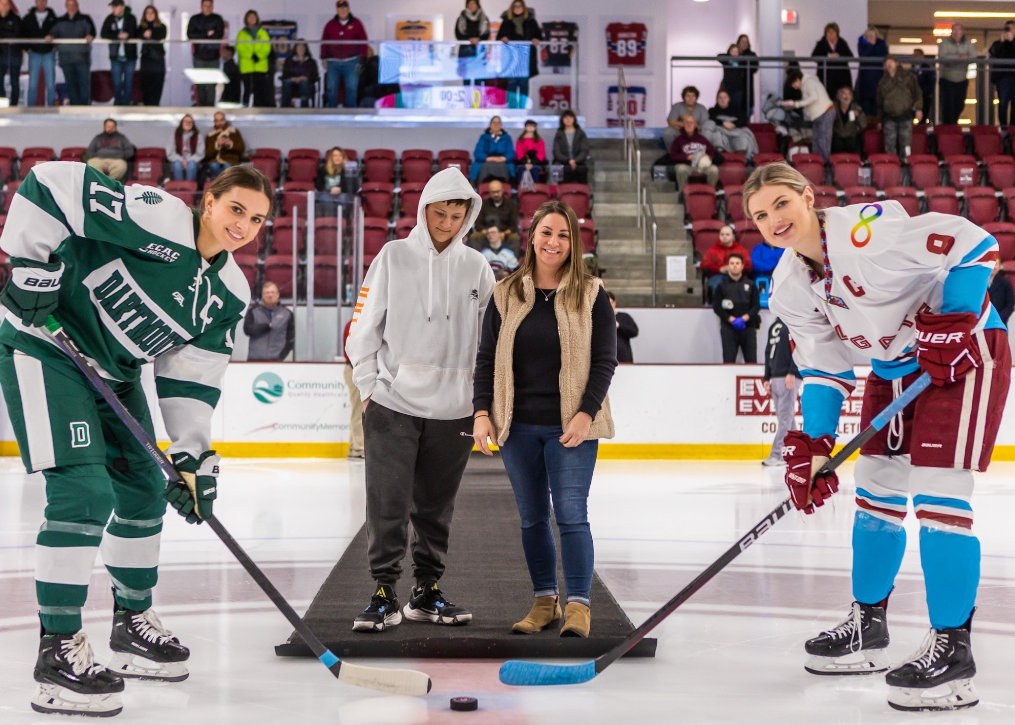 Danielle Serdachny - Women's Ice Hockey - Colgate University Athletics