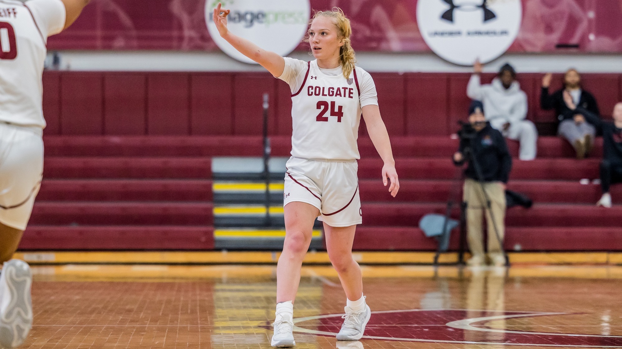 Women's Basketball Collects Third Straight - Colgate University Athletics