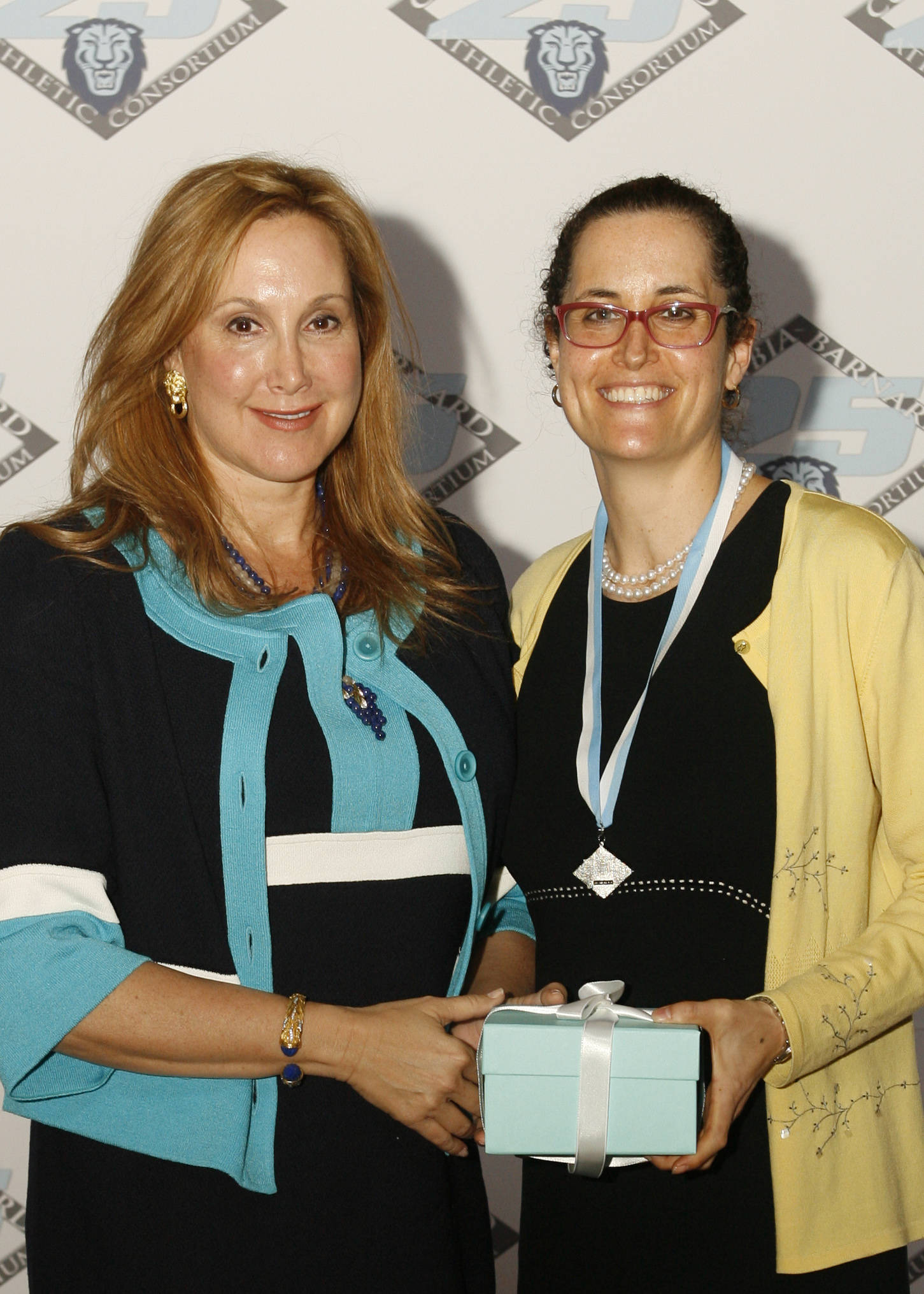 Lisa Landau-Carnoy ?89CC Spotlighted in New York Observer - Columbia ...