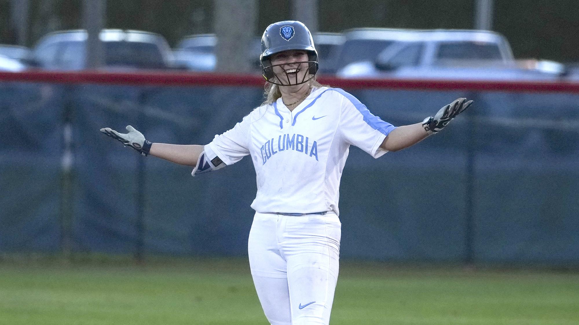 Lauren Apollaro - Softball - Columbia University Athletics