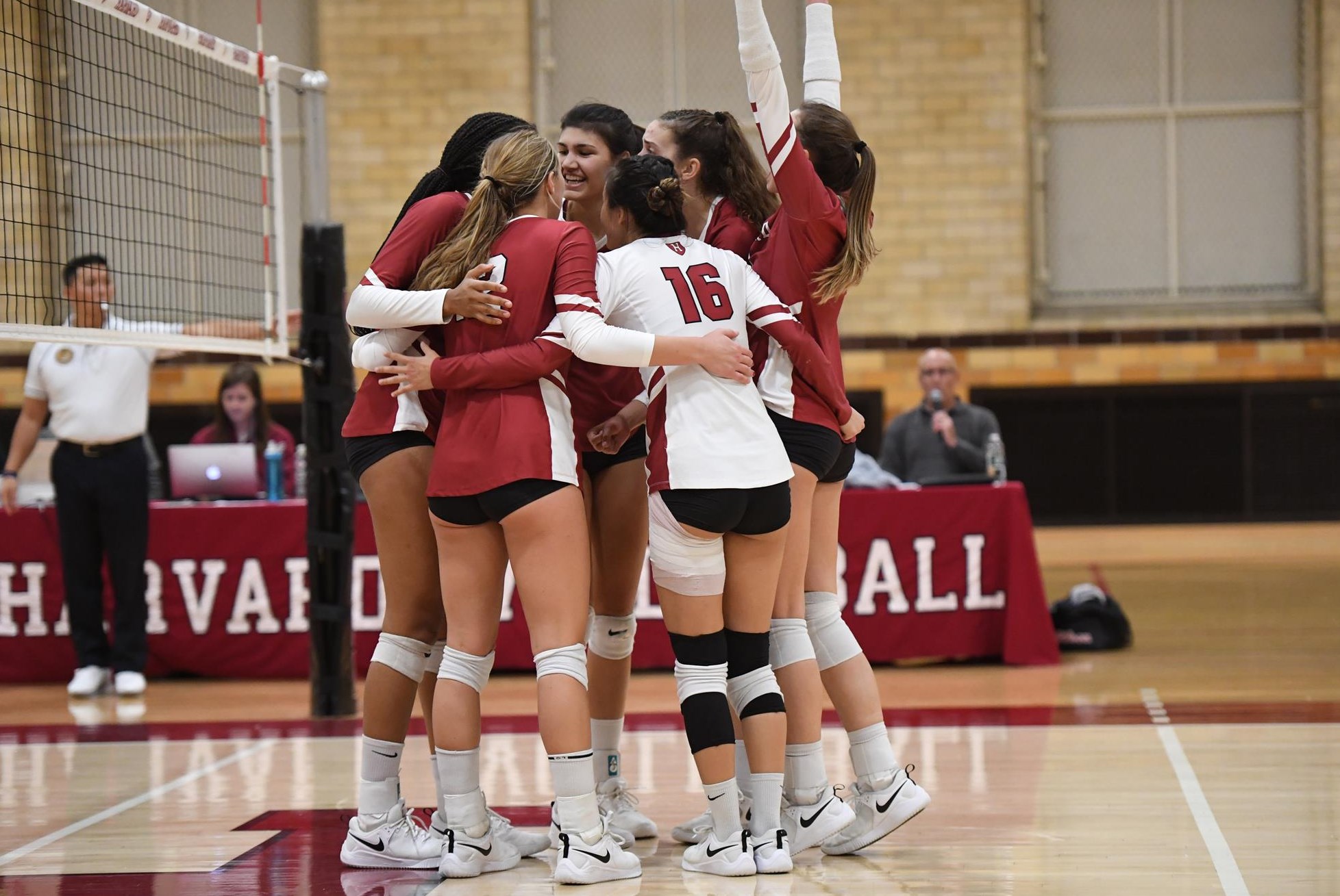 A Virtual Look Inside: Women's Volleyball - Harvard University
