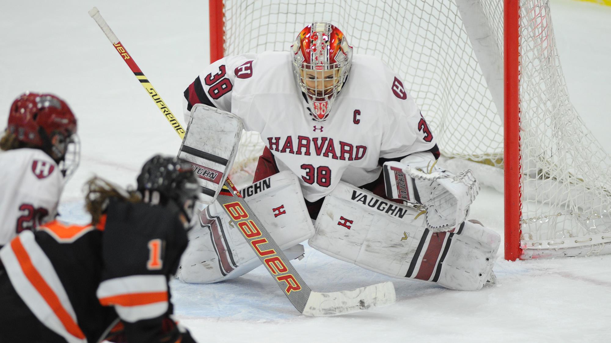 Emerance Maschmeyer ‘16 To Be Inducted Into Beanpot Hall of Fame ...
