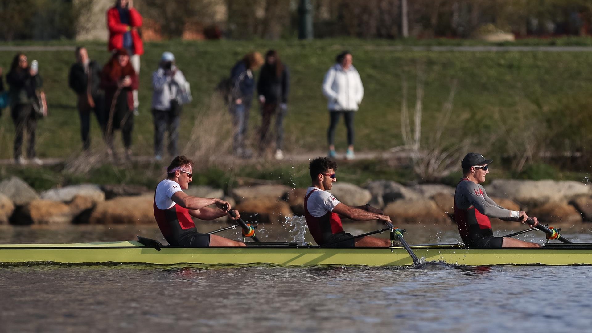 Men's Heavyweight Rowing Defeats Northeastern, Completes Perfect Season ...