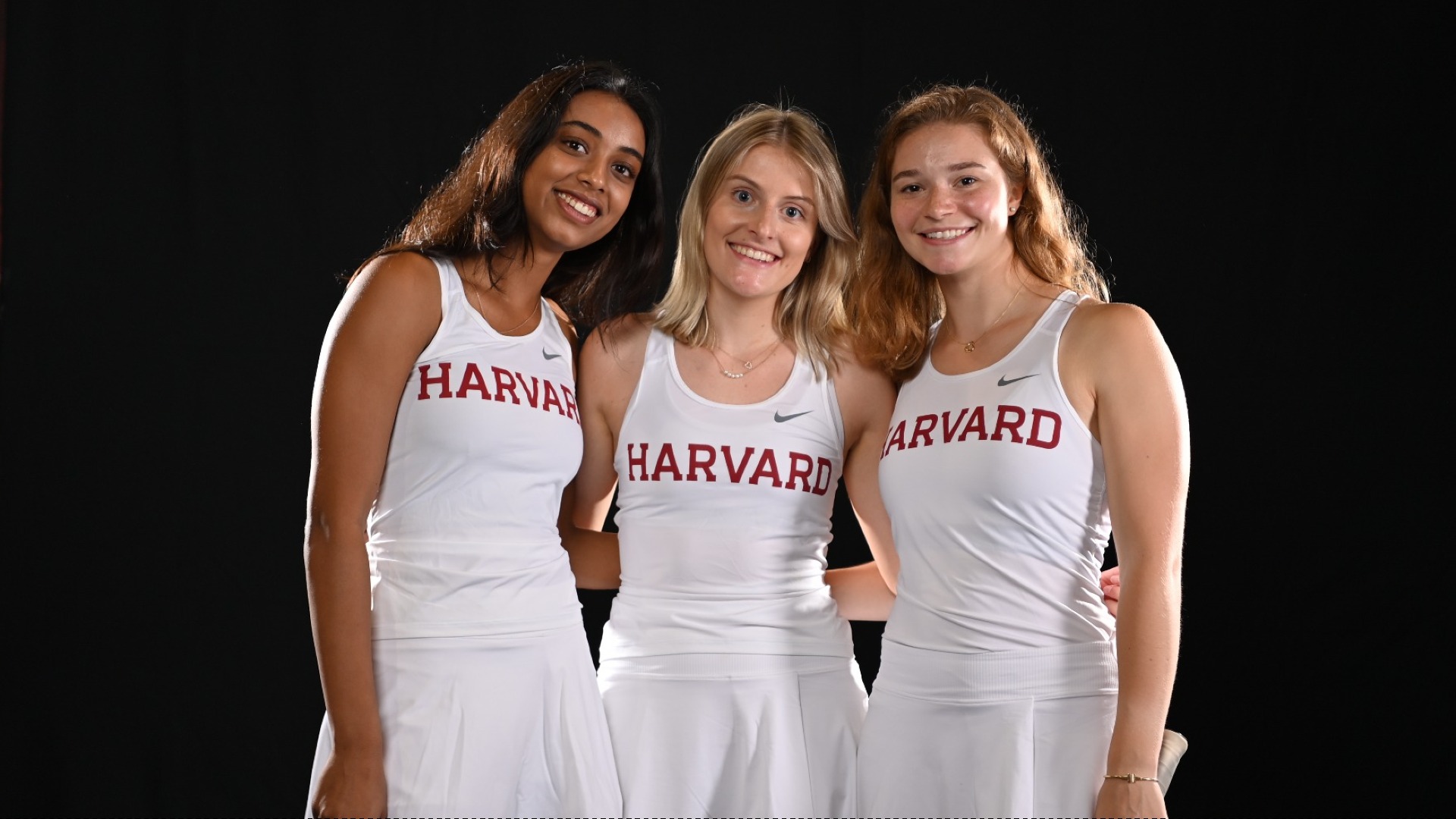 No. 1 Women’s Squash Opens Season With 9-0 Win Over Dartmouth - Harvard ...
