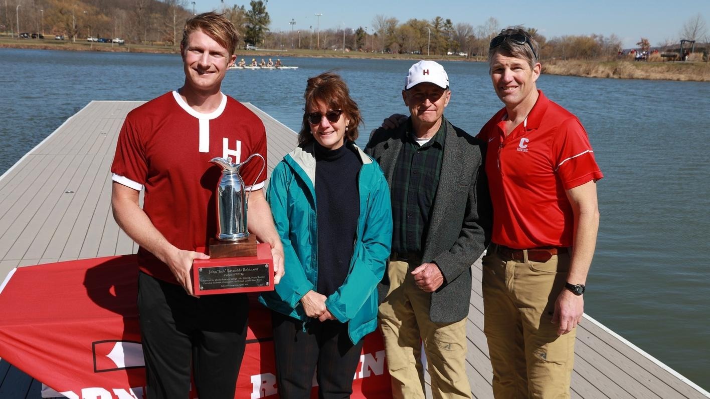 Men's Heavyweight Rowing Sweeps Cornell At Robinson Cup - Harvard ...