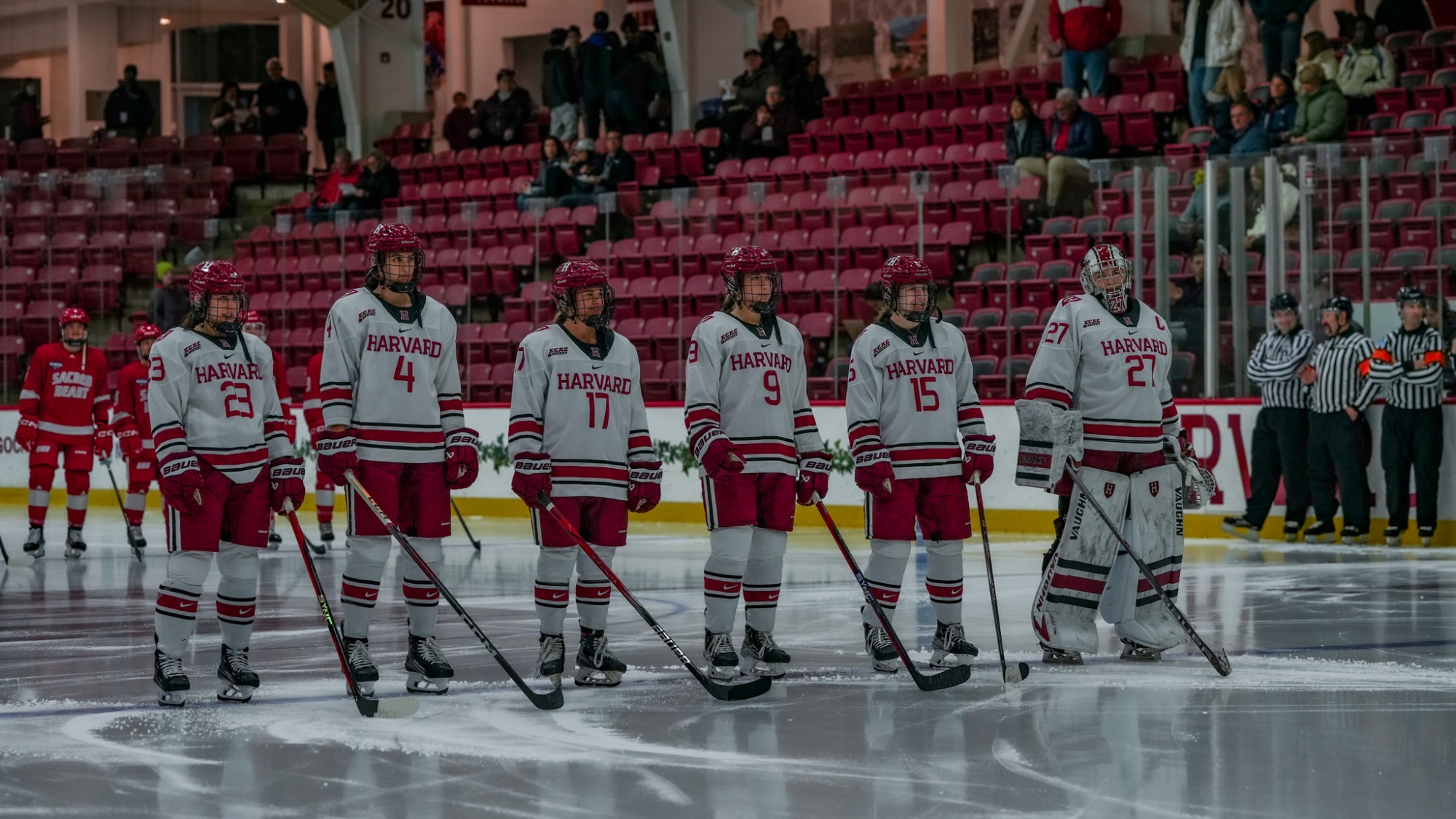 Women's Ice Hockey Comes Up Short at No. 3 Clarkson - Harvard University