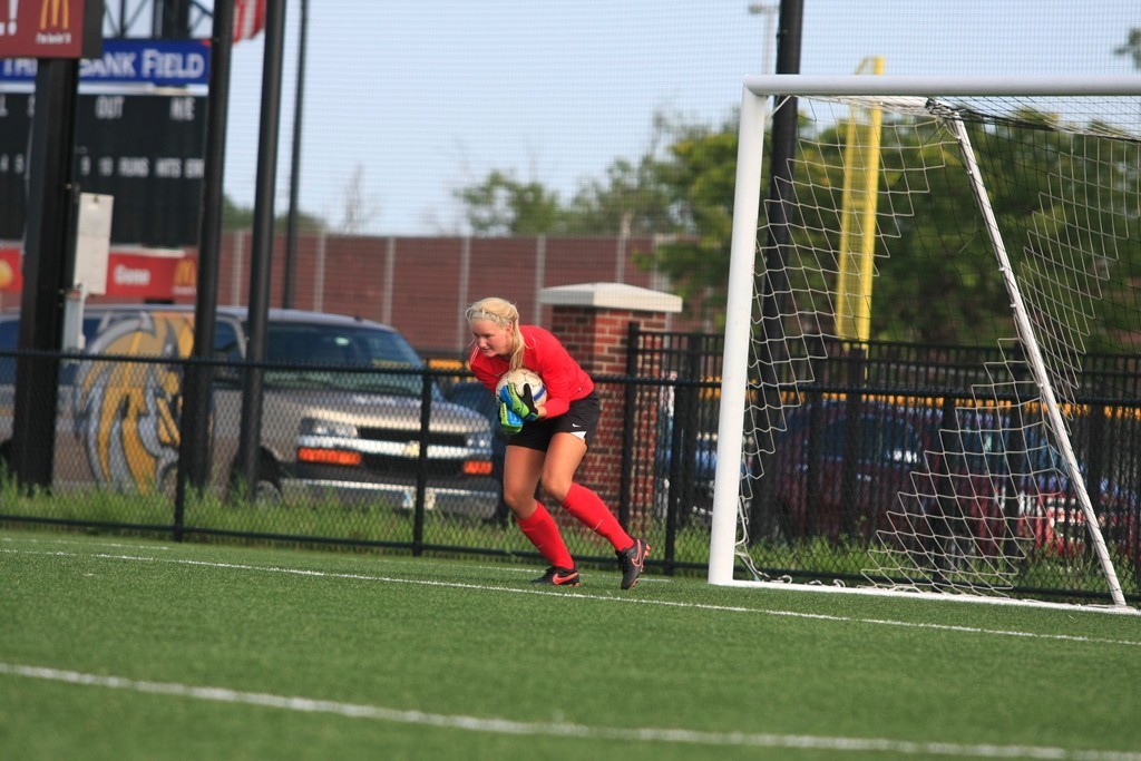 Cougars Battle Tough in Intercity Exhibition Game at Loyola - Chicago ...