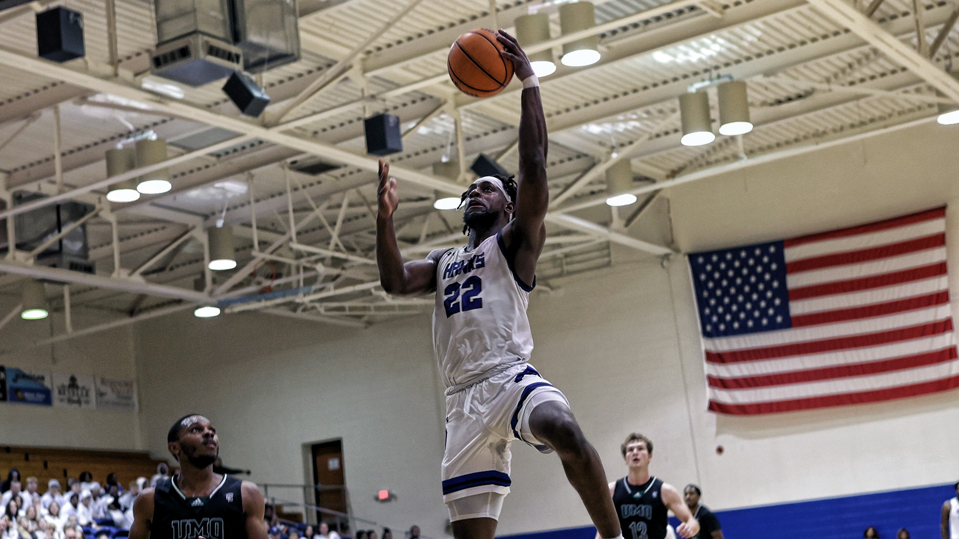 Isaac Hippolyte - Men's Basketball - Chowan University Athletics