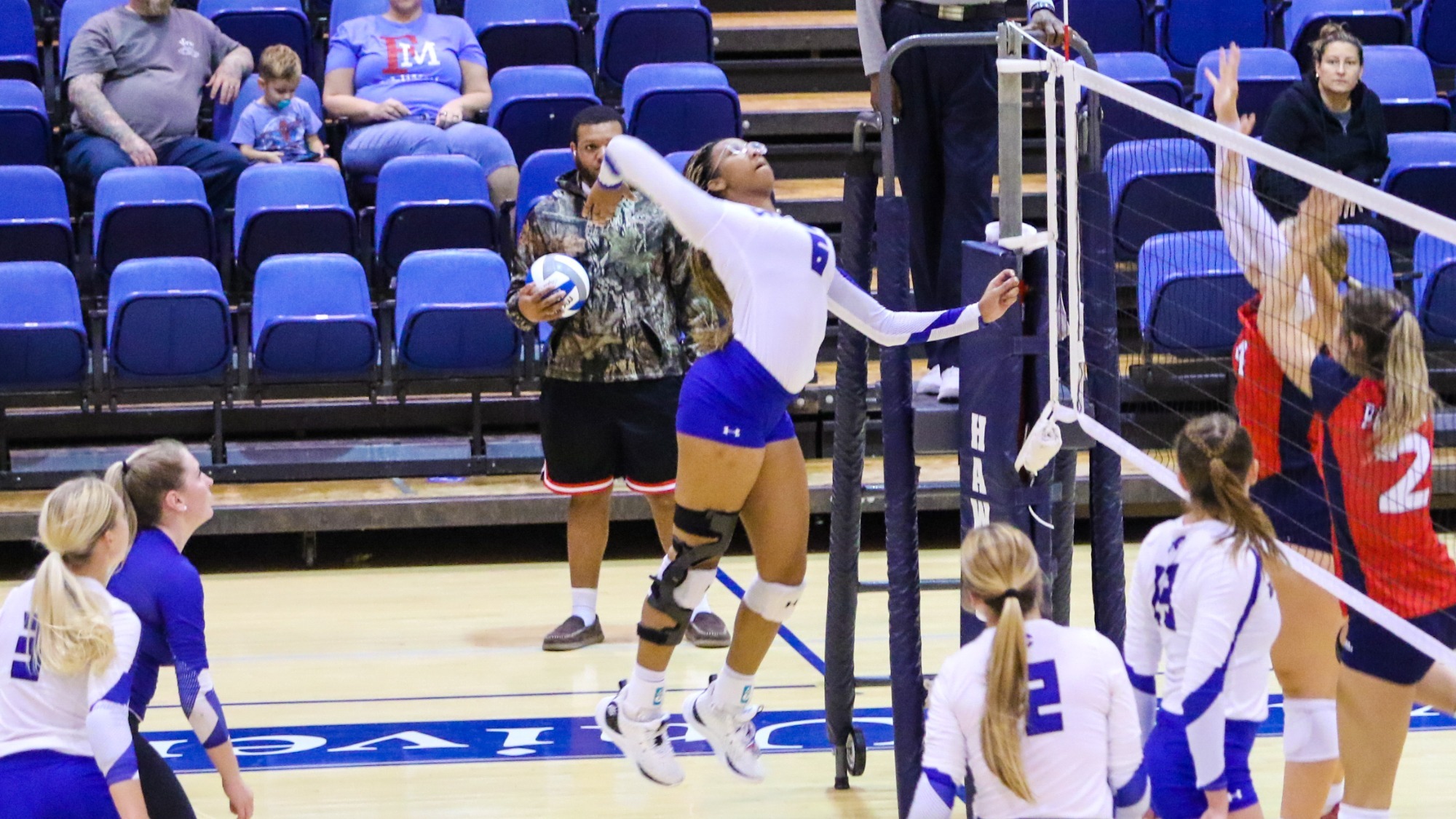 Hawks Sweep Warriors At Home - Chowan University Athletics