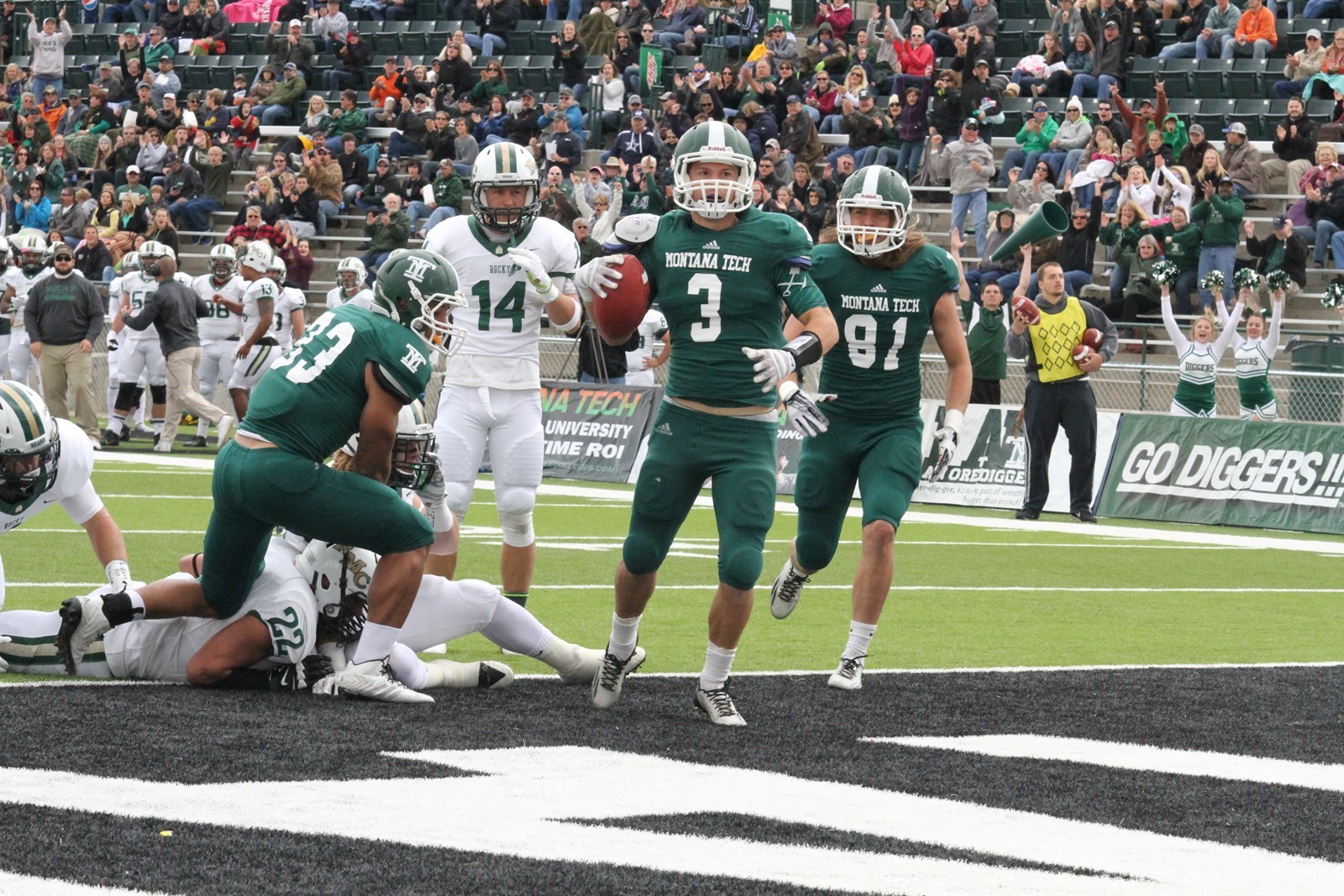 Clay Cavender - Football - Montana Tech Athletics