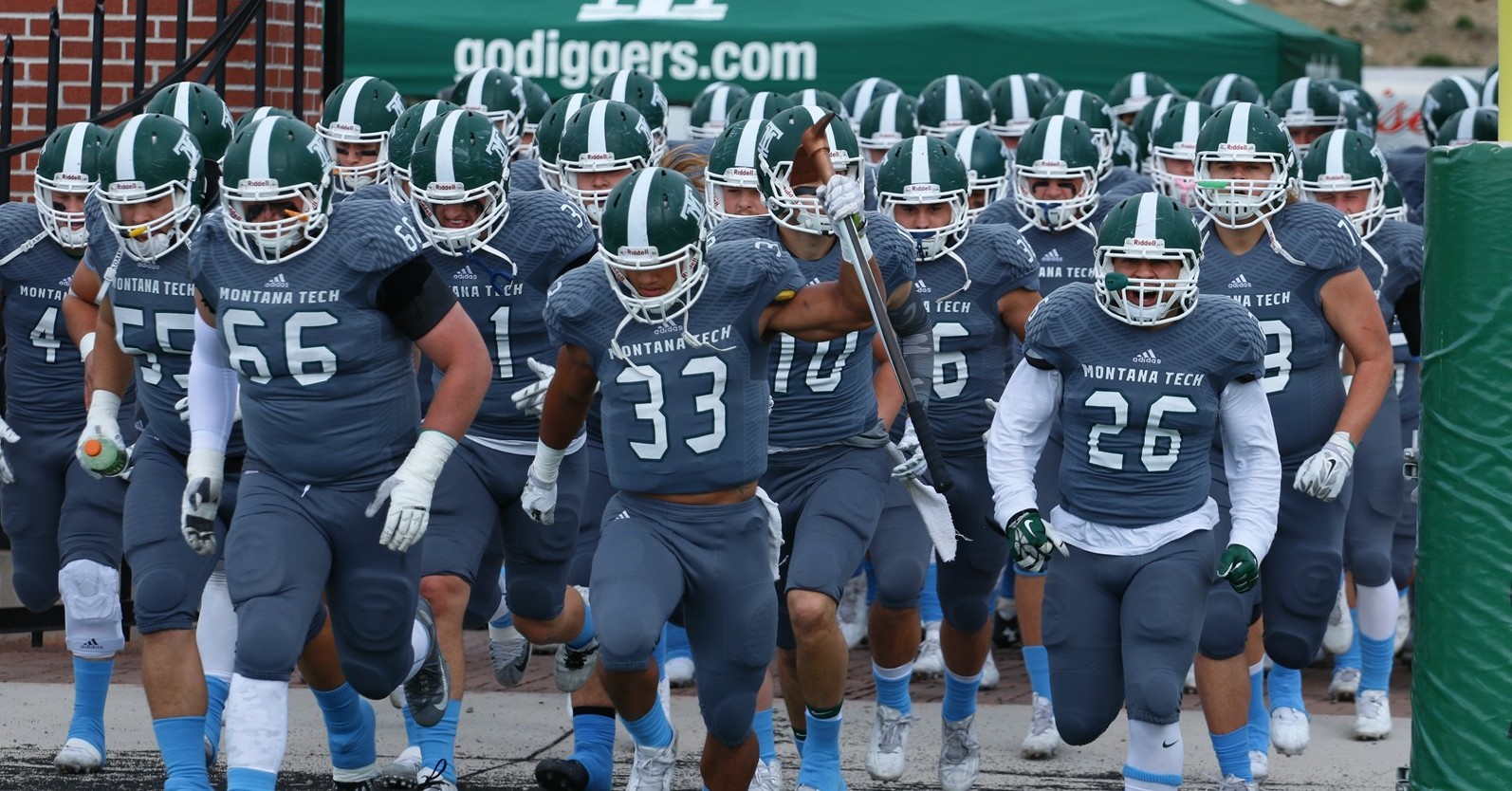 Orediggers Slide up to No. 6 - Montana Tech Athletics